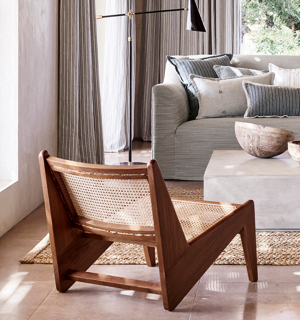 Kangaroo Chair, Natural Teak / Dark Stained Teak – Wool