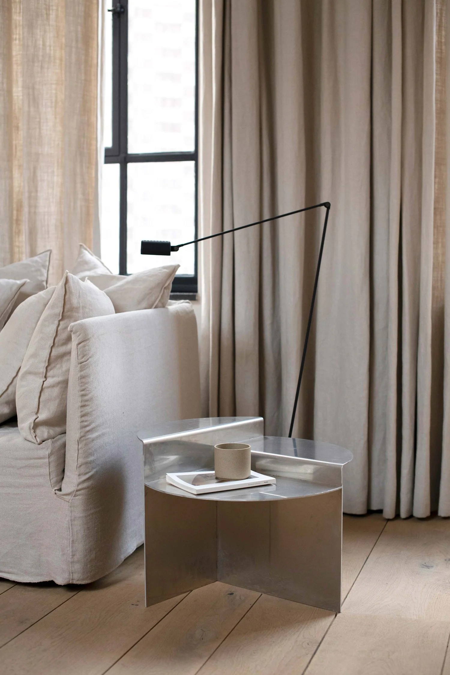 Rivet Side Table – Wool