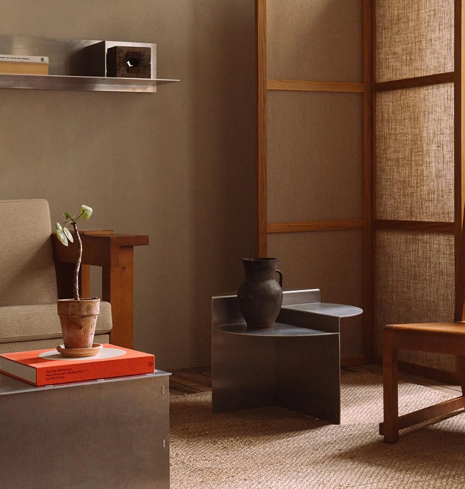 Rivet Side Table – Wool