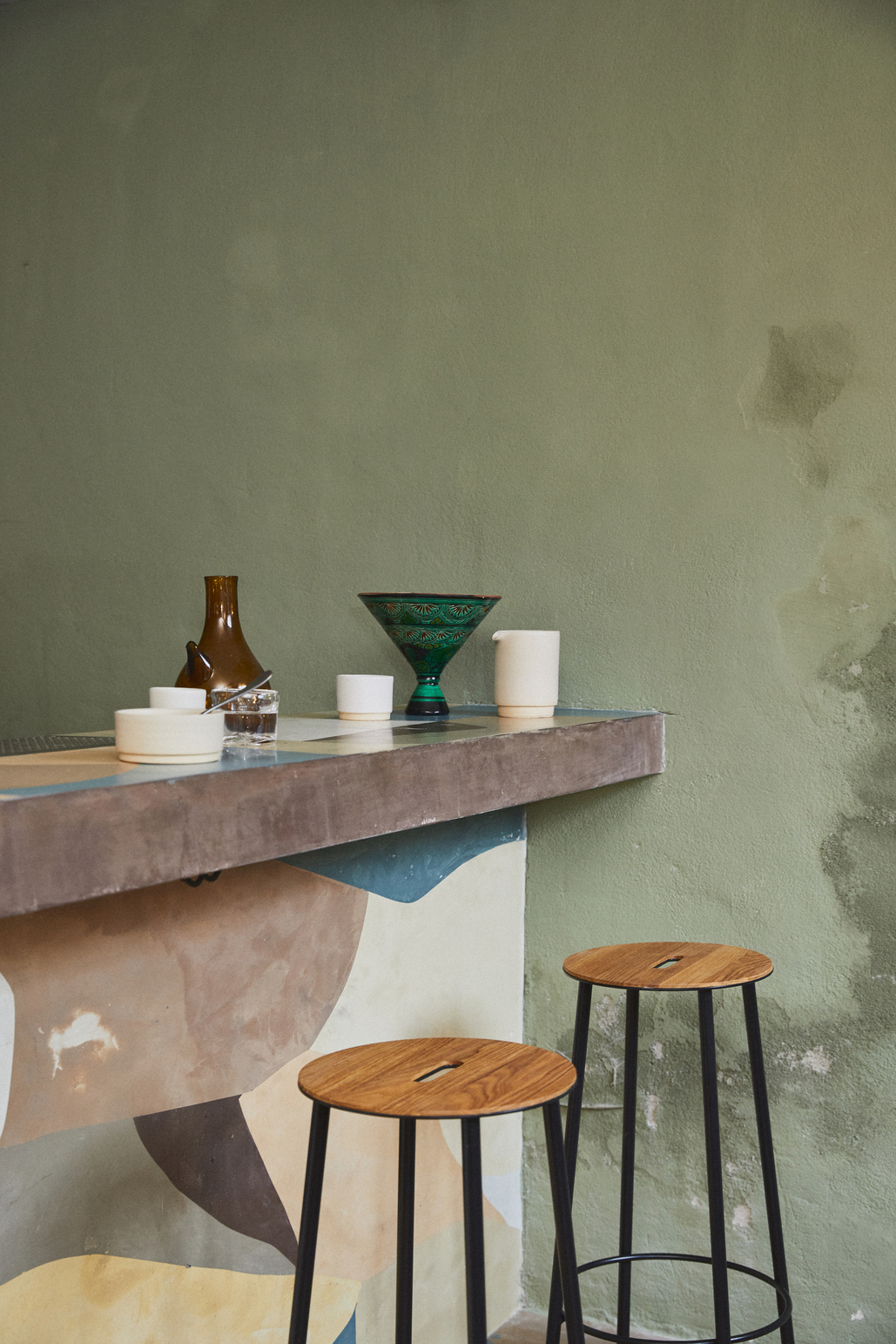 Adam Stool R031 H76, Oak / Black (Display) – Wool