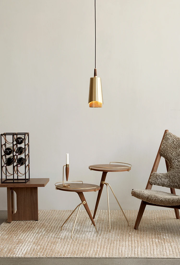 Umanoff Side Table, 45, Walnut / Brushed Brass – Wool