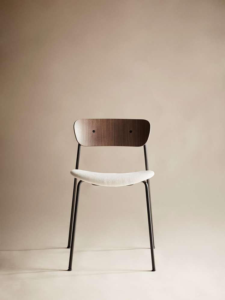 Pavilion Chair AV3, Velvet, Seat Upholstery, Black Base / Walnut – Wool