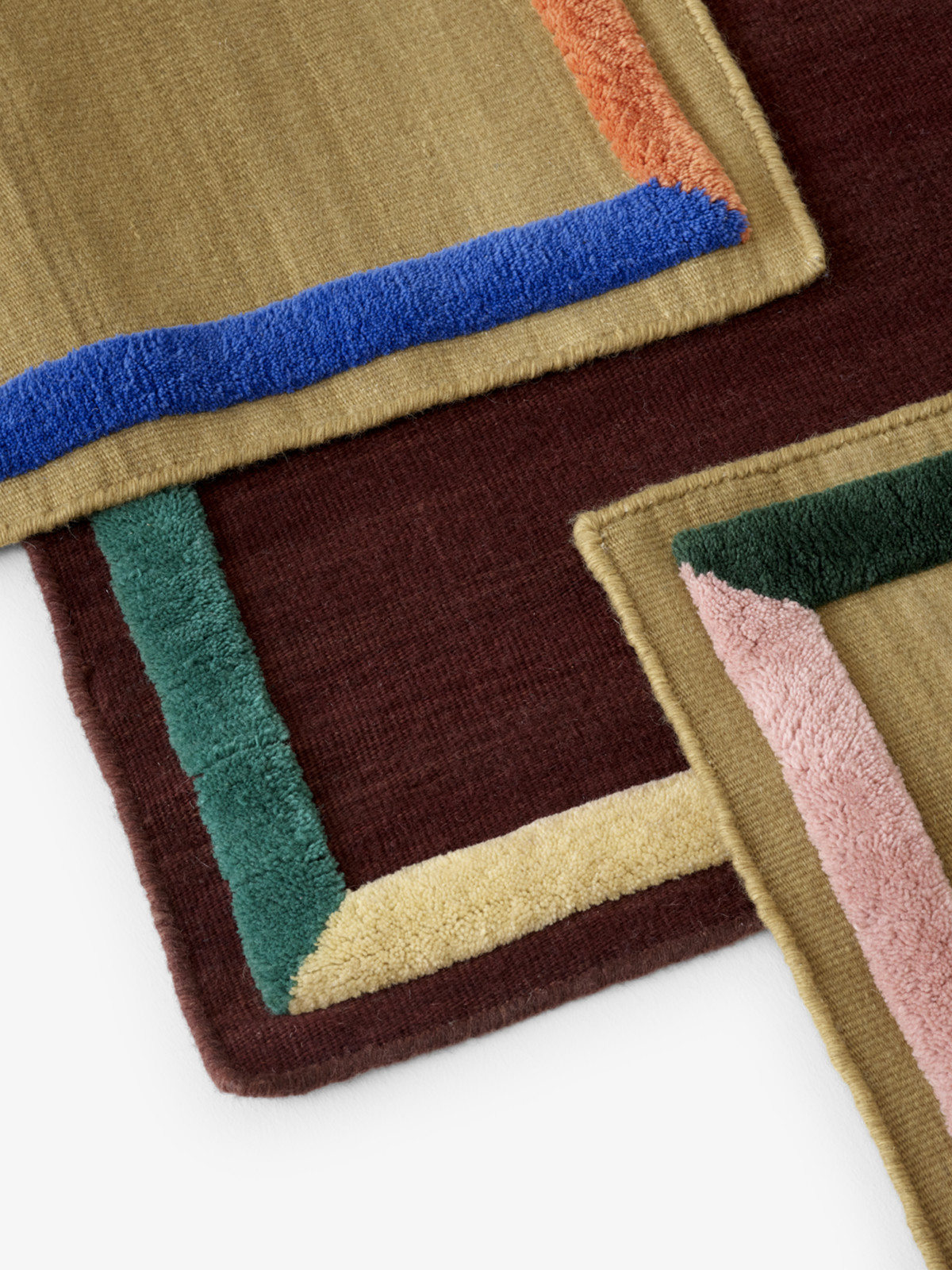 Framed Rug AP13, 90×140 cm – Wool