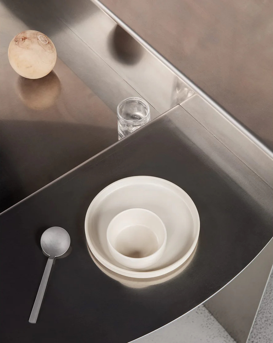 Rivet Side Table – Wool