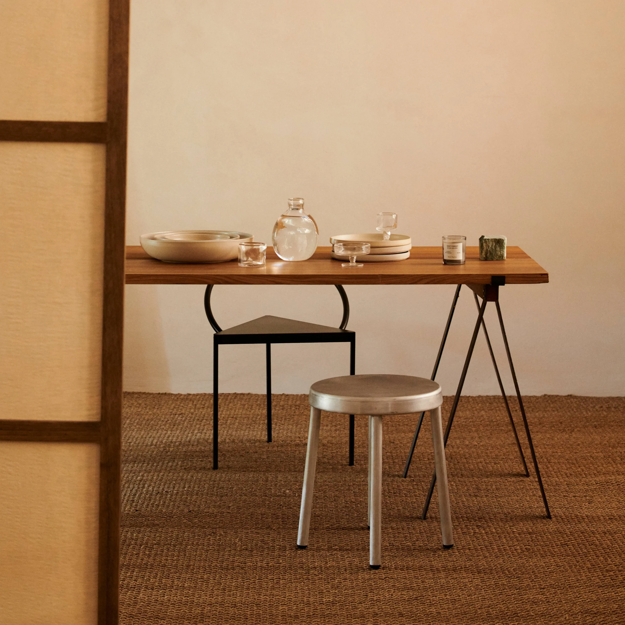 Triangolo Chair, Blackened Steel – Wool