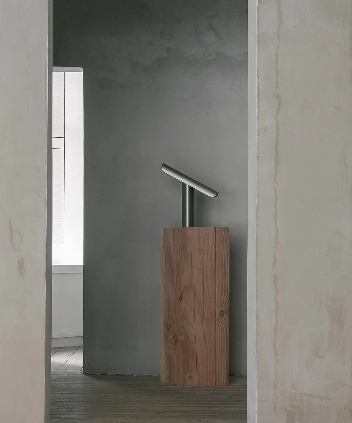 T-Lamp, Brushed Steel – Wool