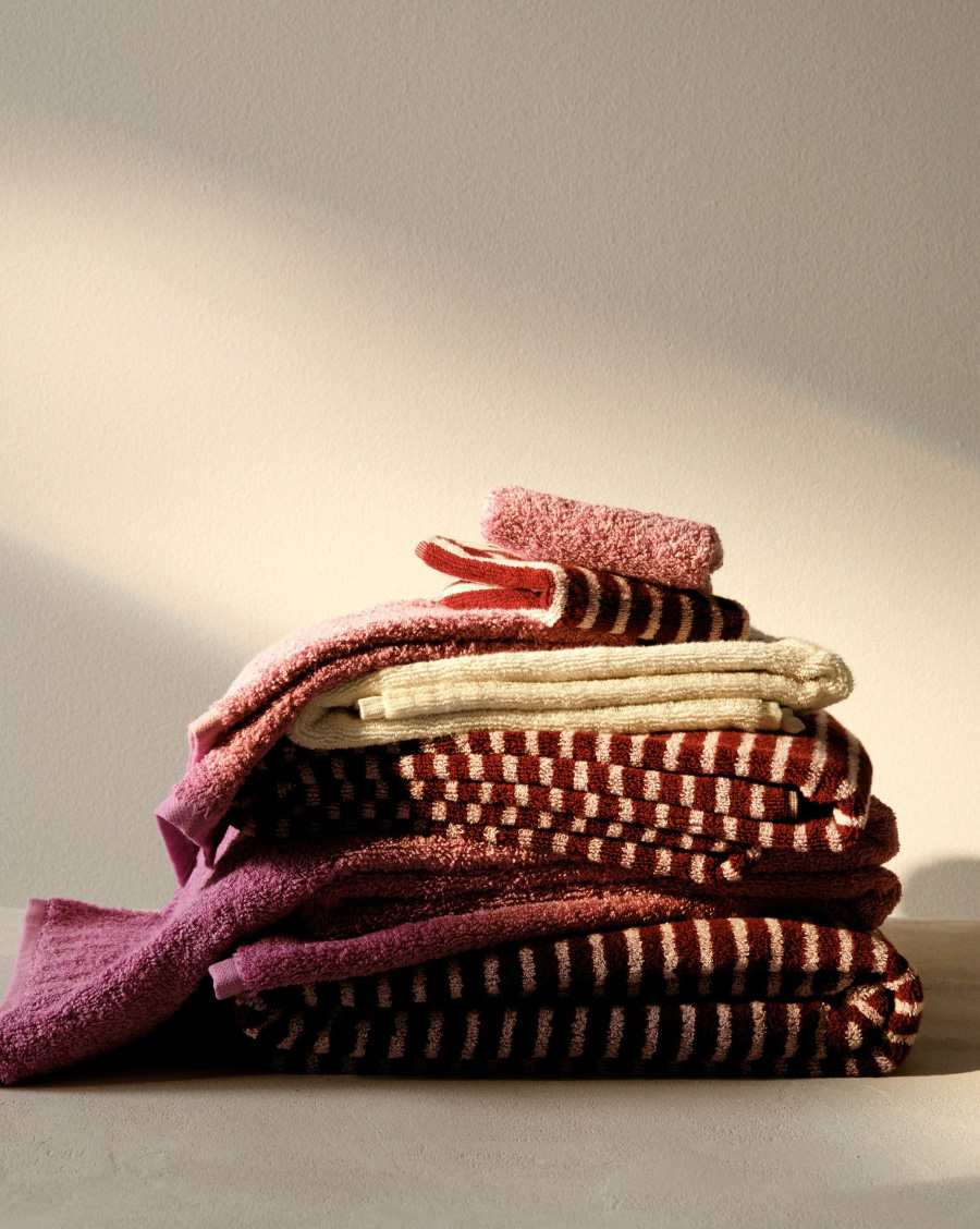 Washcloth – Striped, Red & Rose – Wool