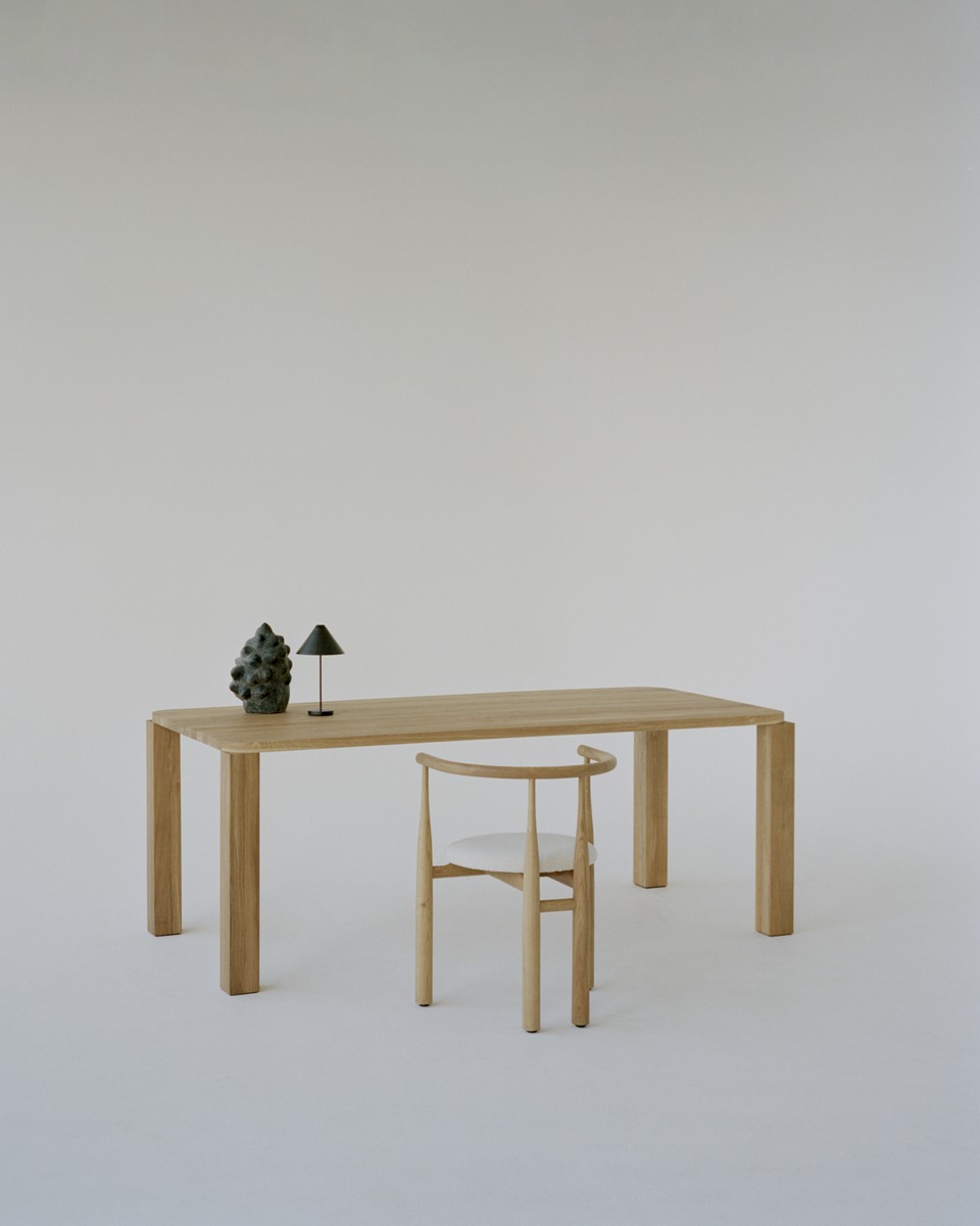 Atlas Dining Table 200×95, Oak – Wool