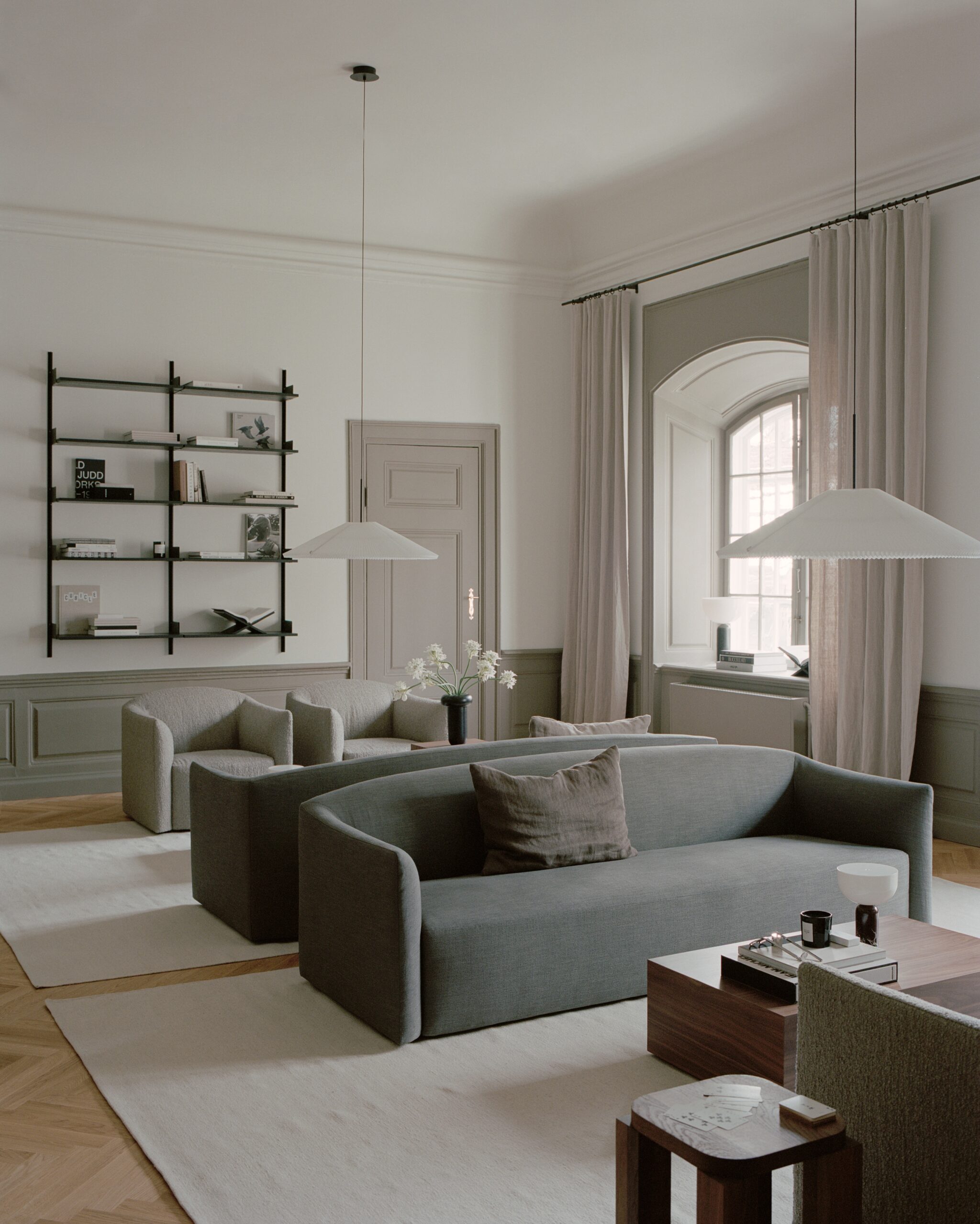 Shore Lounge Chair Extended Base – Wool