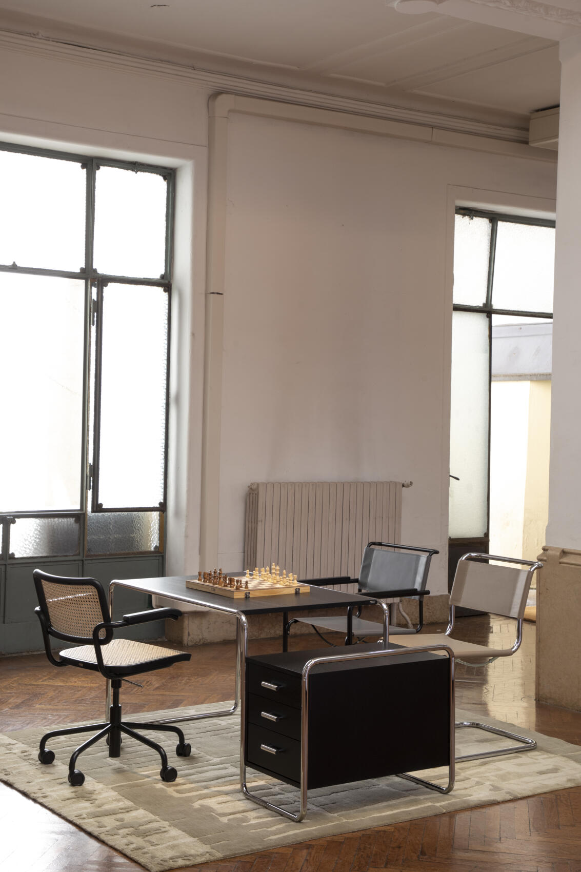 S 285/1 Writing Desk, Chrome-plated Frames, Beech Stained Tabletop – Wool