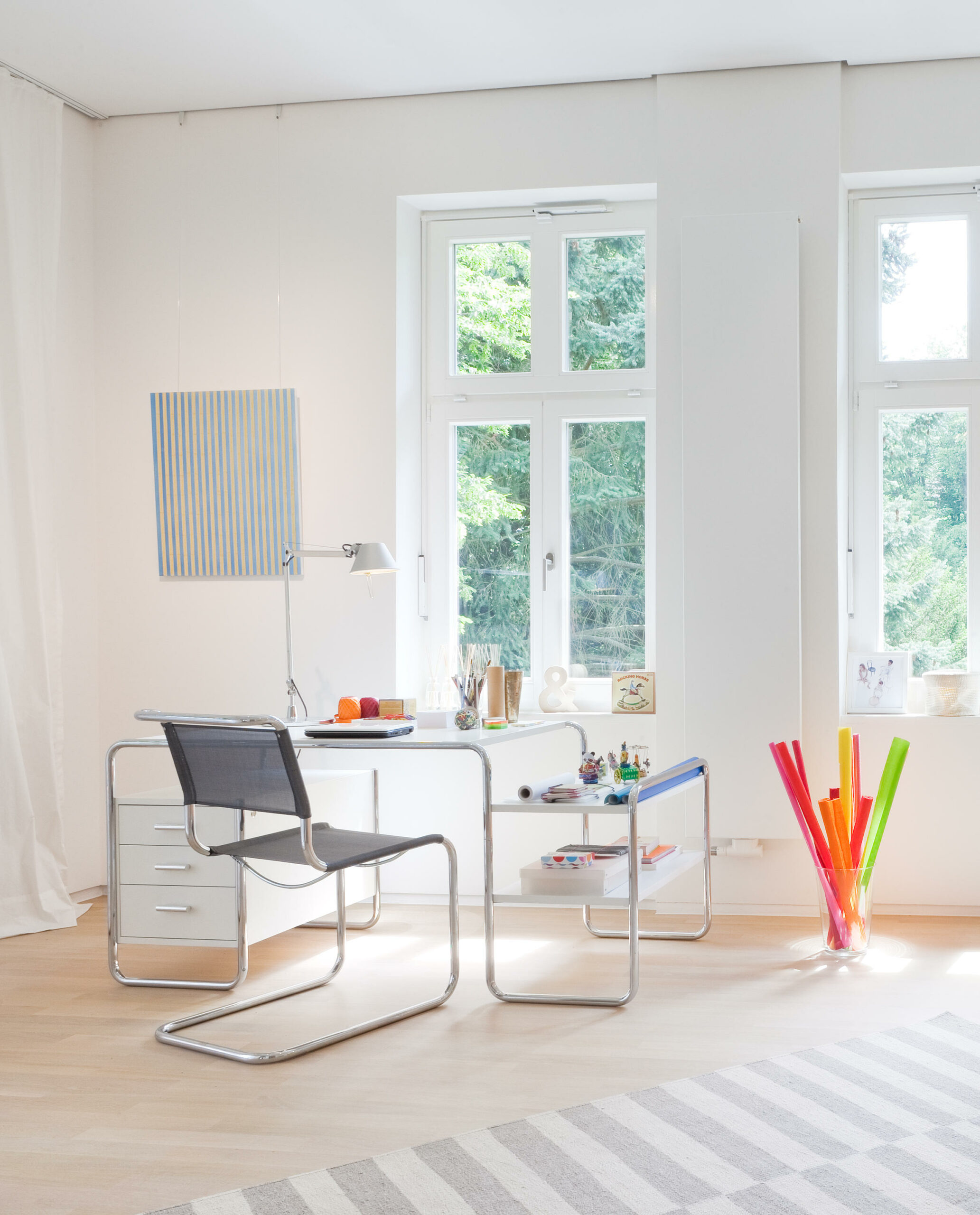 S 285 Writing Desk, Chrome-plated Frames, Beech Stained Tabletop – Wool