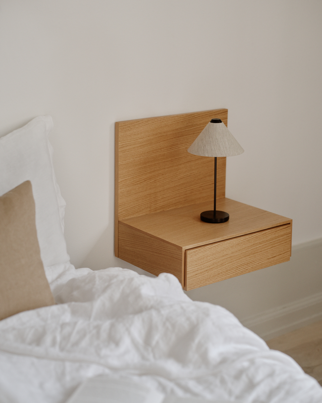 Tana Wall Mounted Nightstand – Wool