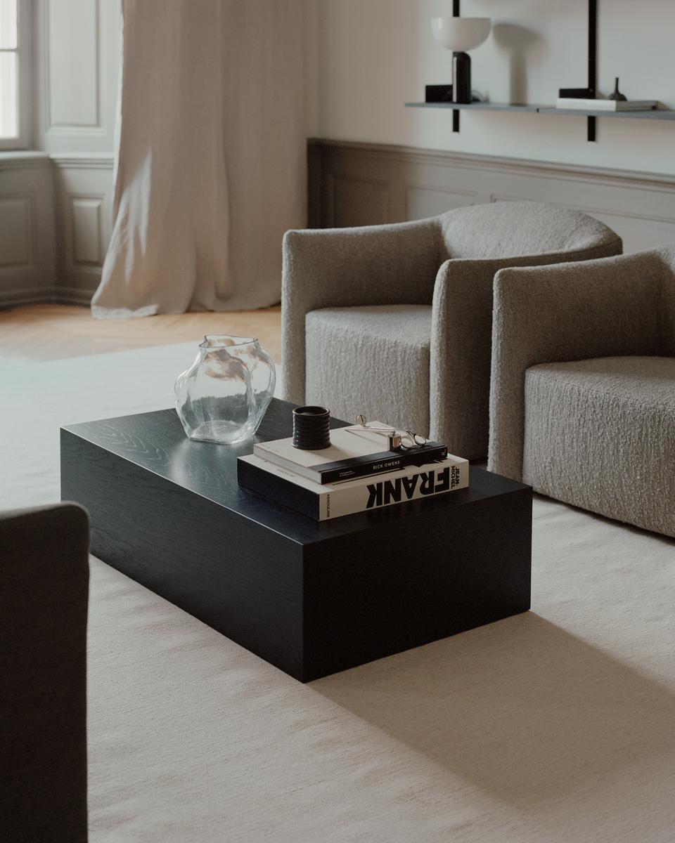 Mass Coffee Table High, Black Stained Oak – Wool