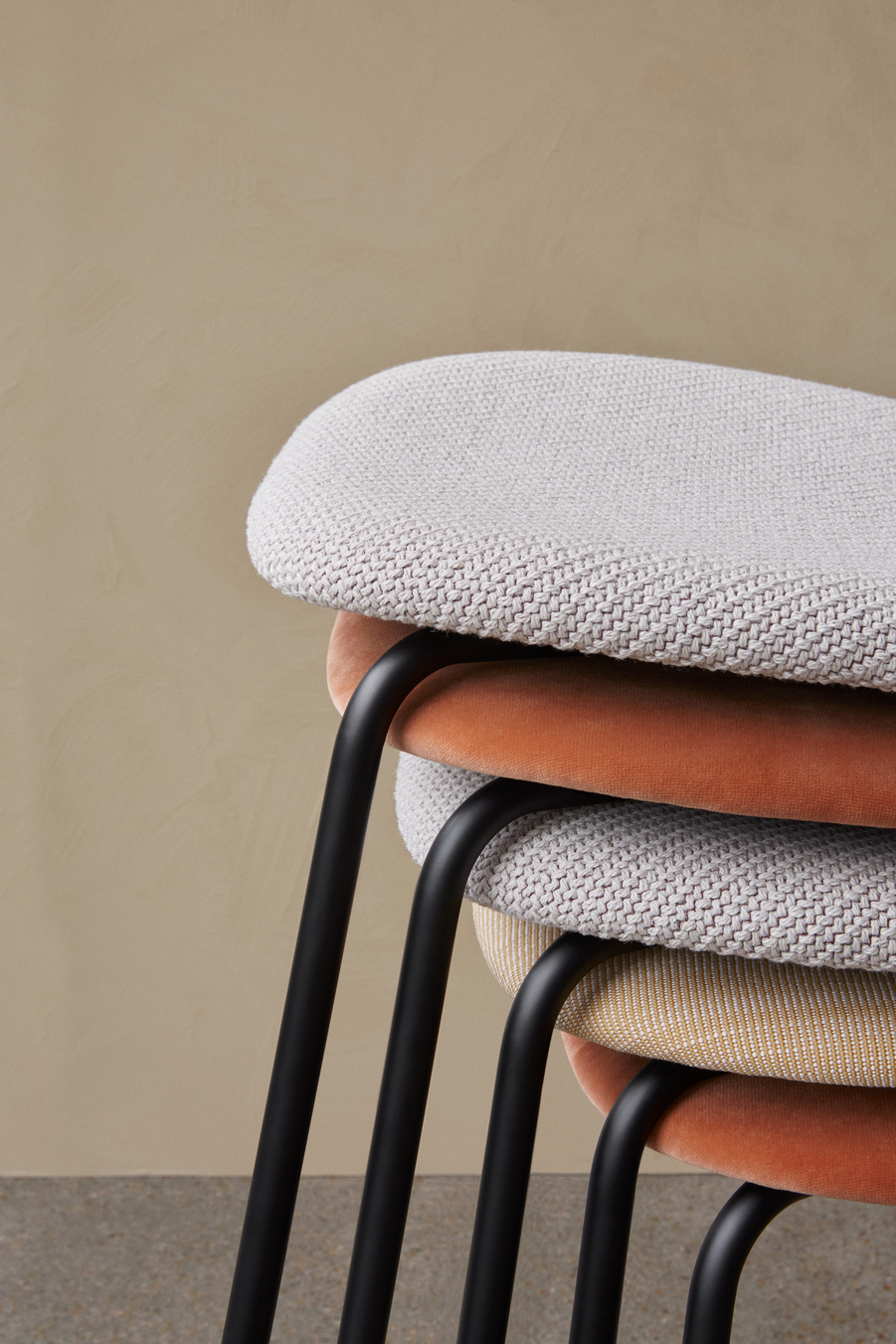 Co Dining Chair, Upholstered Seat, Black, Natural Oak Back, Hallingdal 65 0130 – Wool