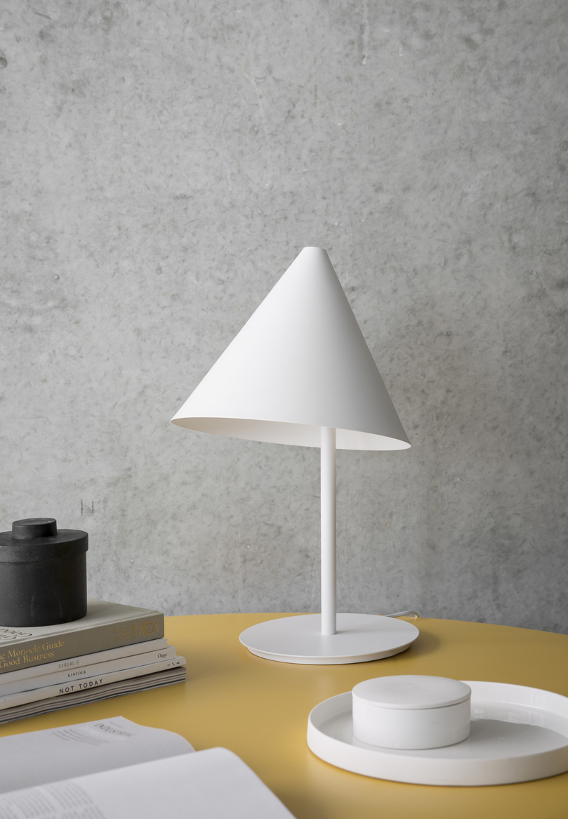 Conic Table Lamp, White – Wool