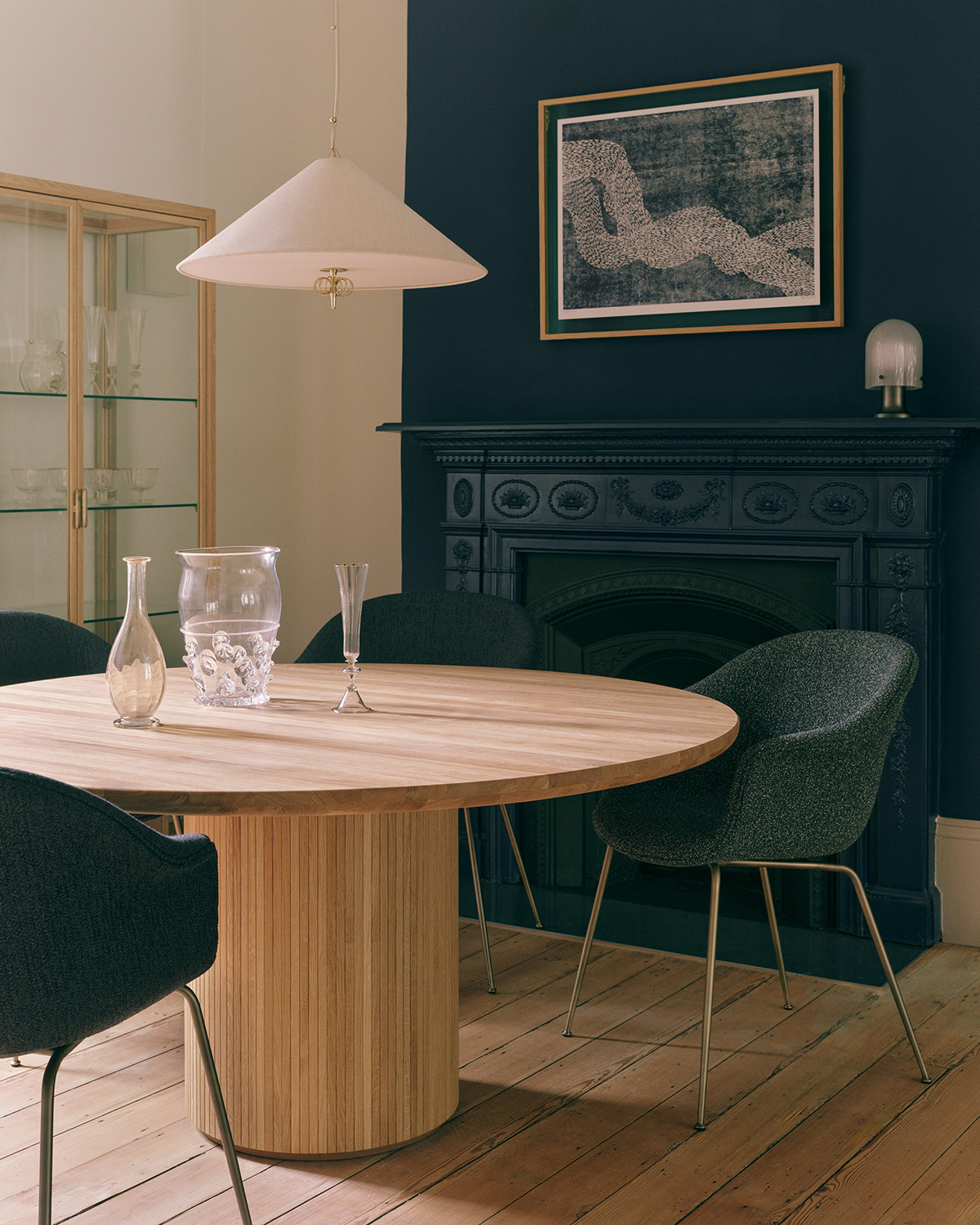 Moon Dining Table, Ø150, Wood Top & Base – Wool