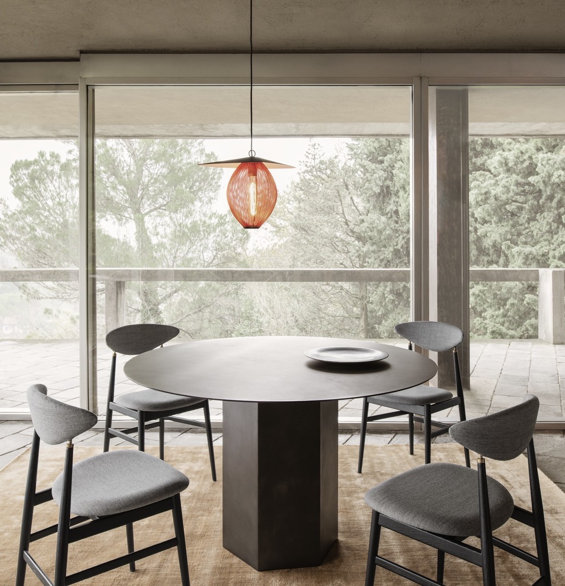 Epic Dining Table, Ø130, Steel – Wool